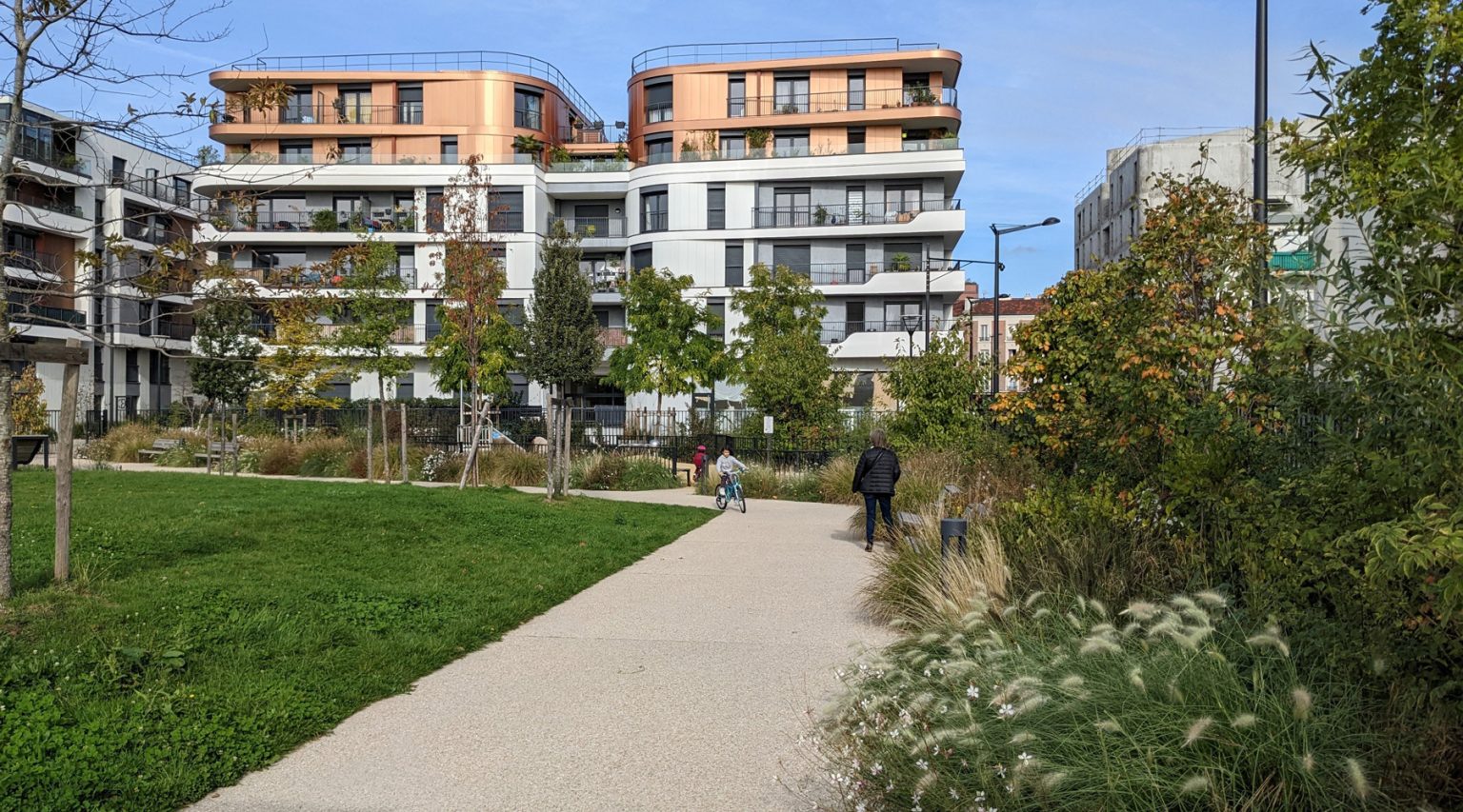 Bois-Colombes : Parc Pompidou - BASE